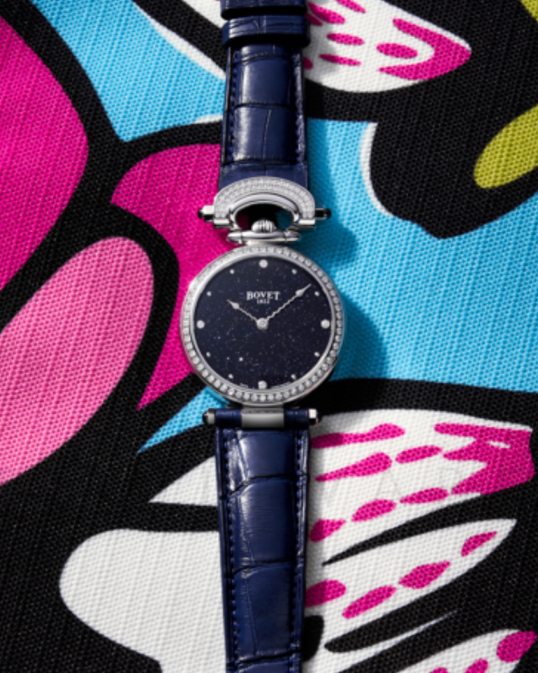 Jewellery, watch or work of art? | Boulevard