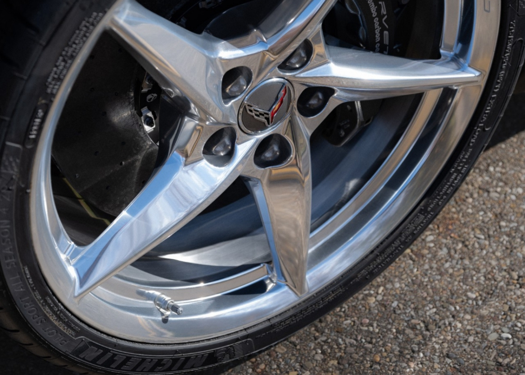 Chevrolet remakes a legend with the Corvette E-Ray | Boulevard
