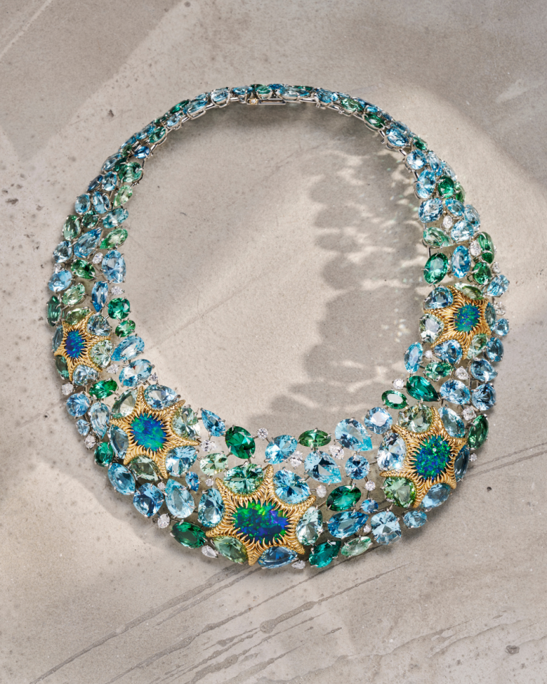 Chasing rainbows: Coloured gems in high jewellery | Boulevard