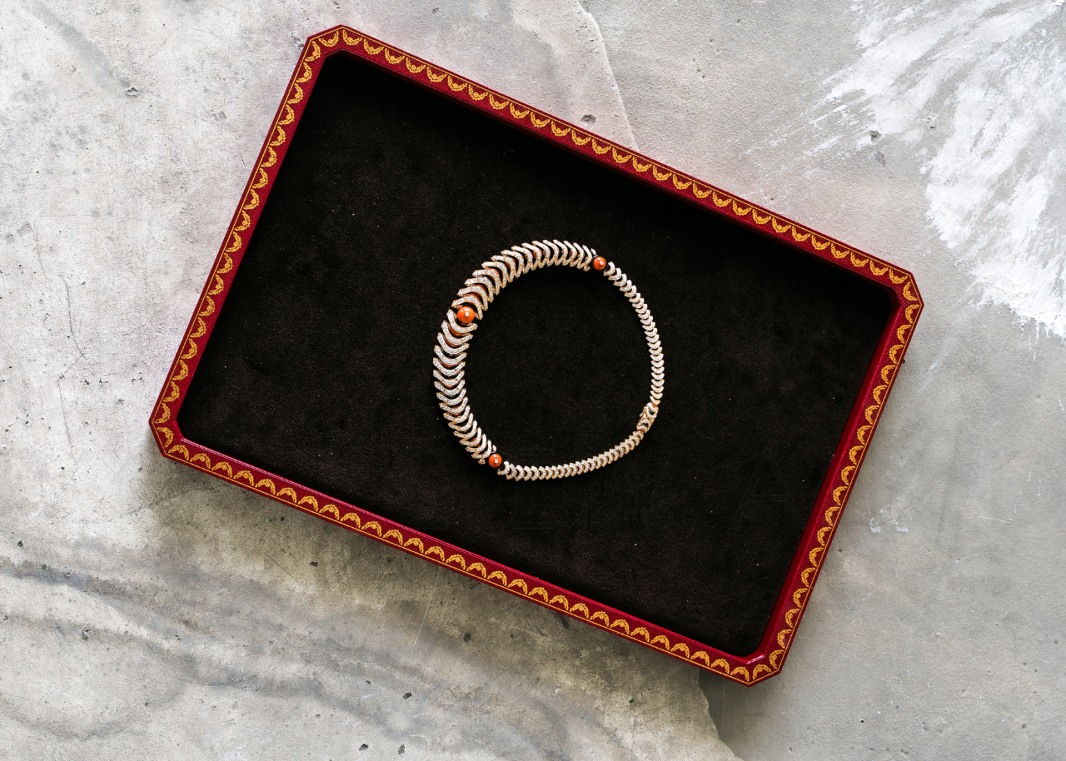 Chasing rainbows: Coloured gems in high jewellery | Boulevard