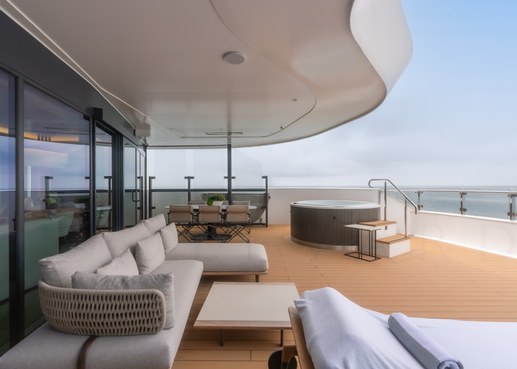 A cruising convert: Inside the Ritz-Carlton Yacht Collection's Luminara ...